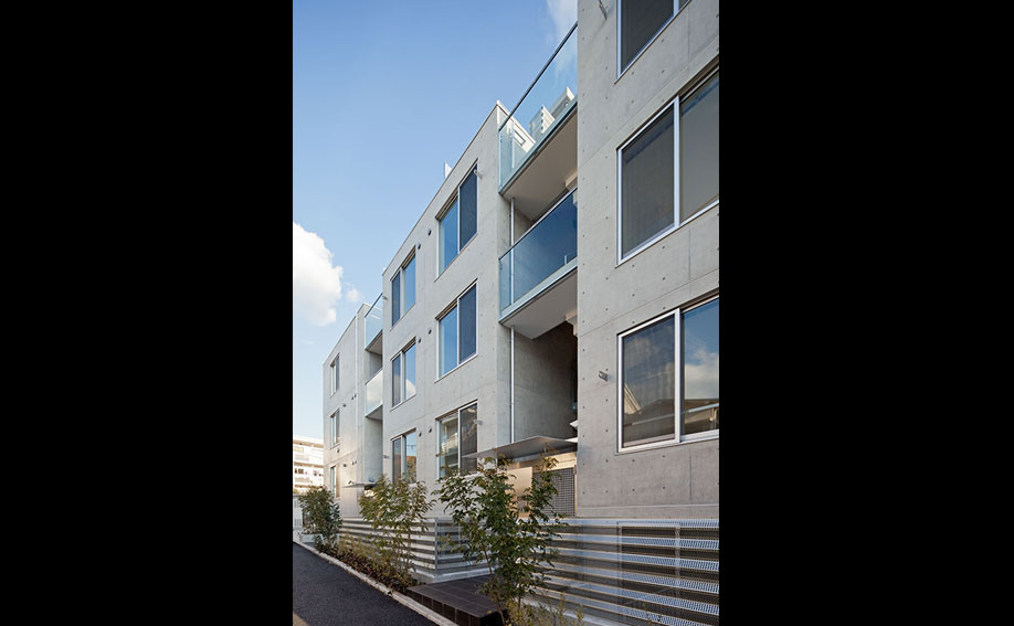 Modelia Brut OMOTESANDO | Works 2011-2016 | モデリア／投資用収益物件の企画・開発／Modelia